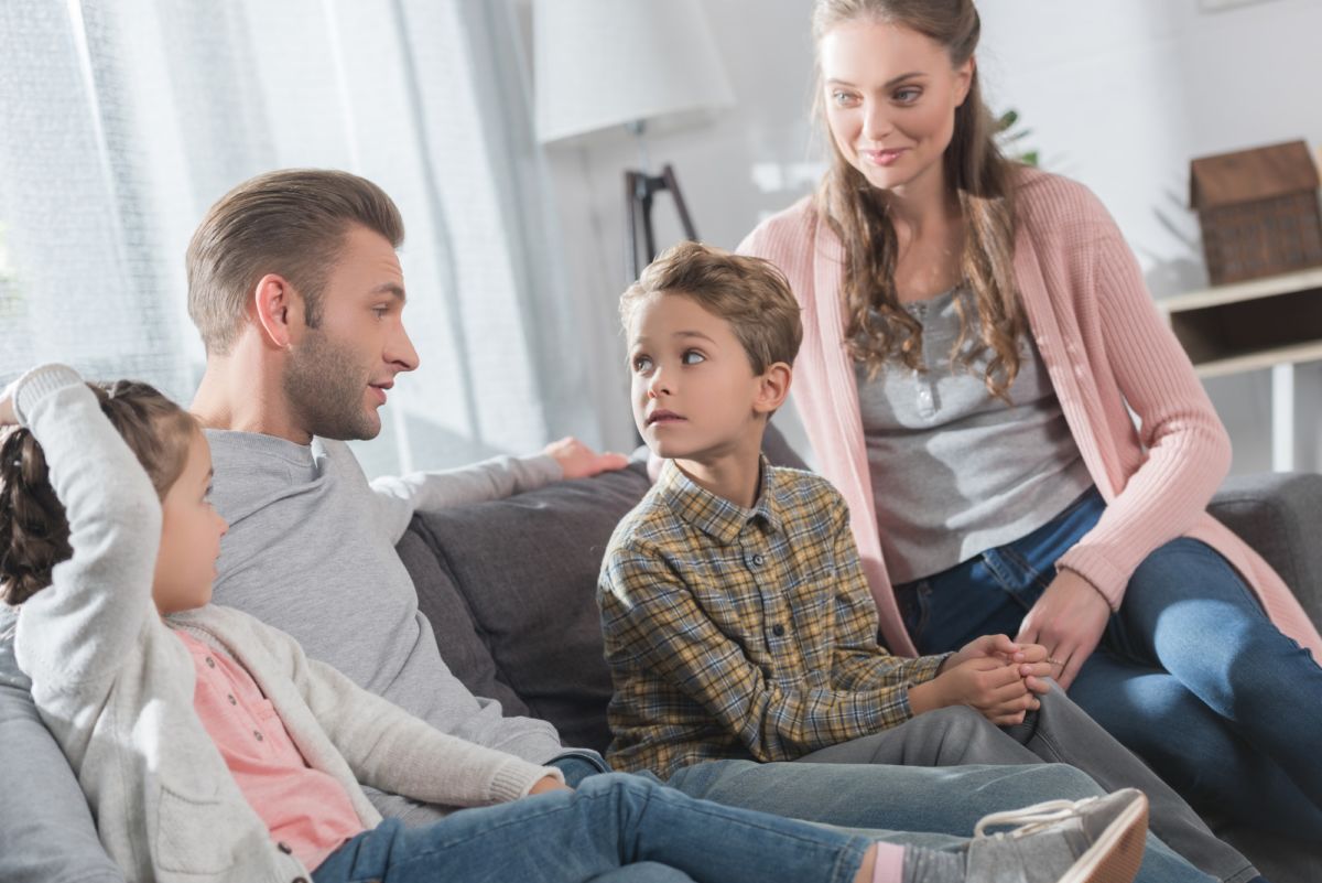 Dating someone with kids: The biggest do’s and don’ts!